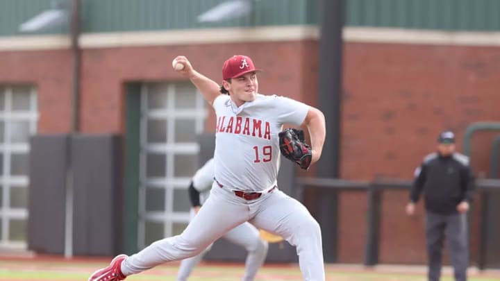 Pitching Staff Dominates in Crimson Tide's 11-1 Win Over Jacksonville State