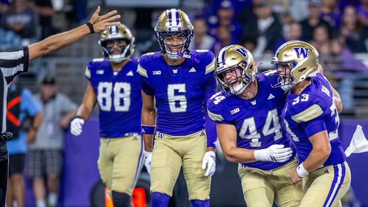 UW Football Youth Movement Continues to Flourish