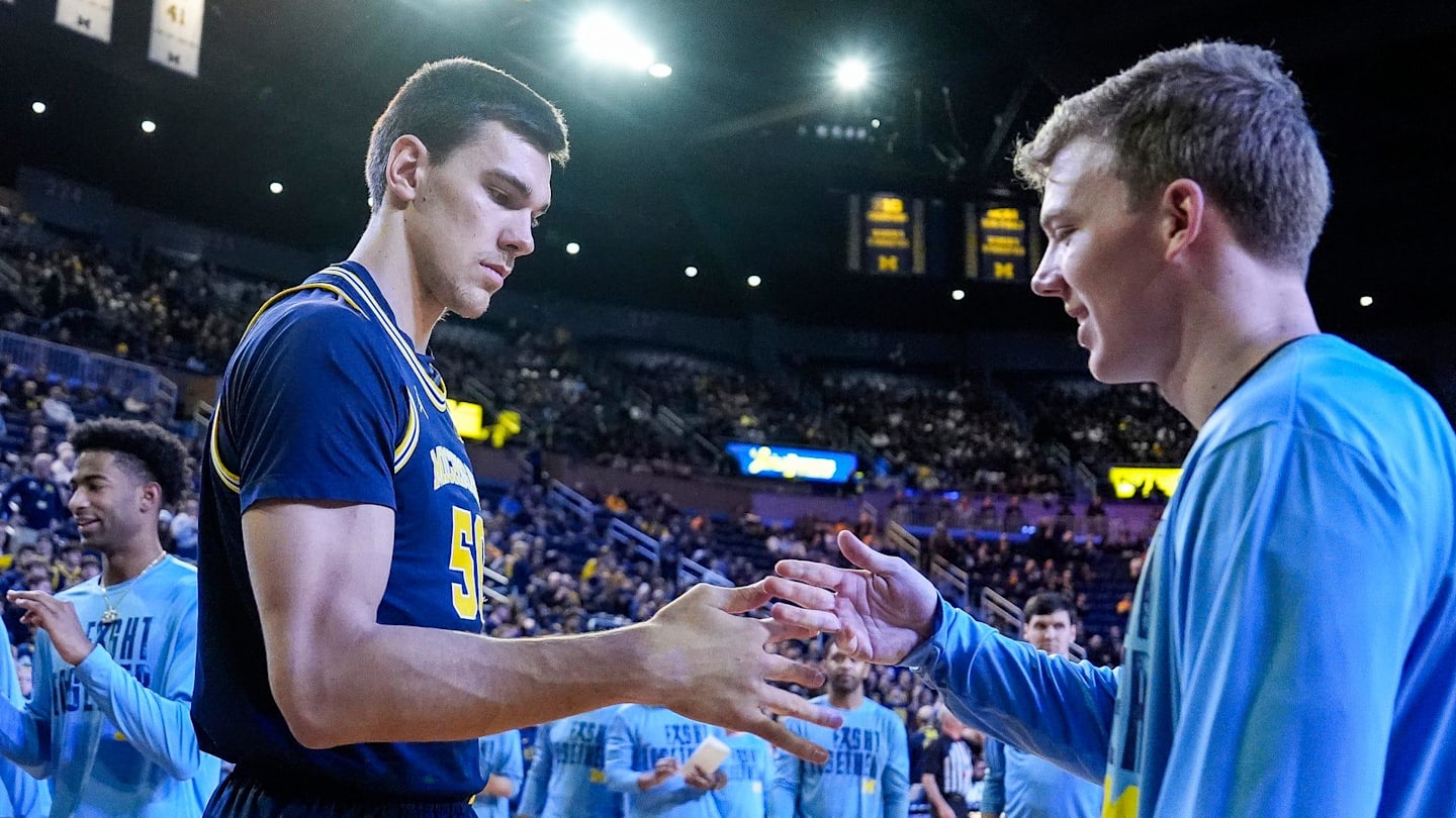 Michigan Basketball gives health update on starting center Vlad Goldin