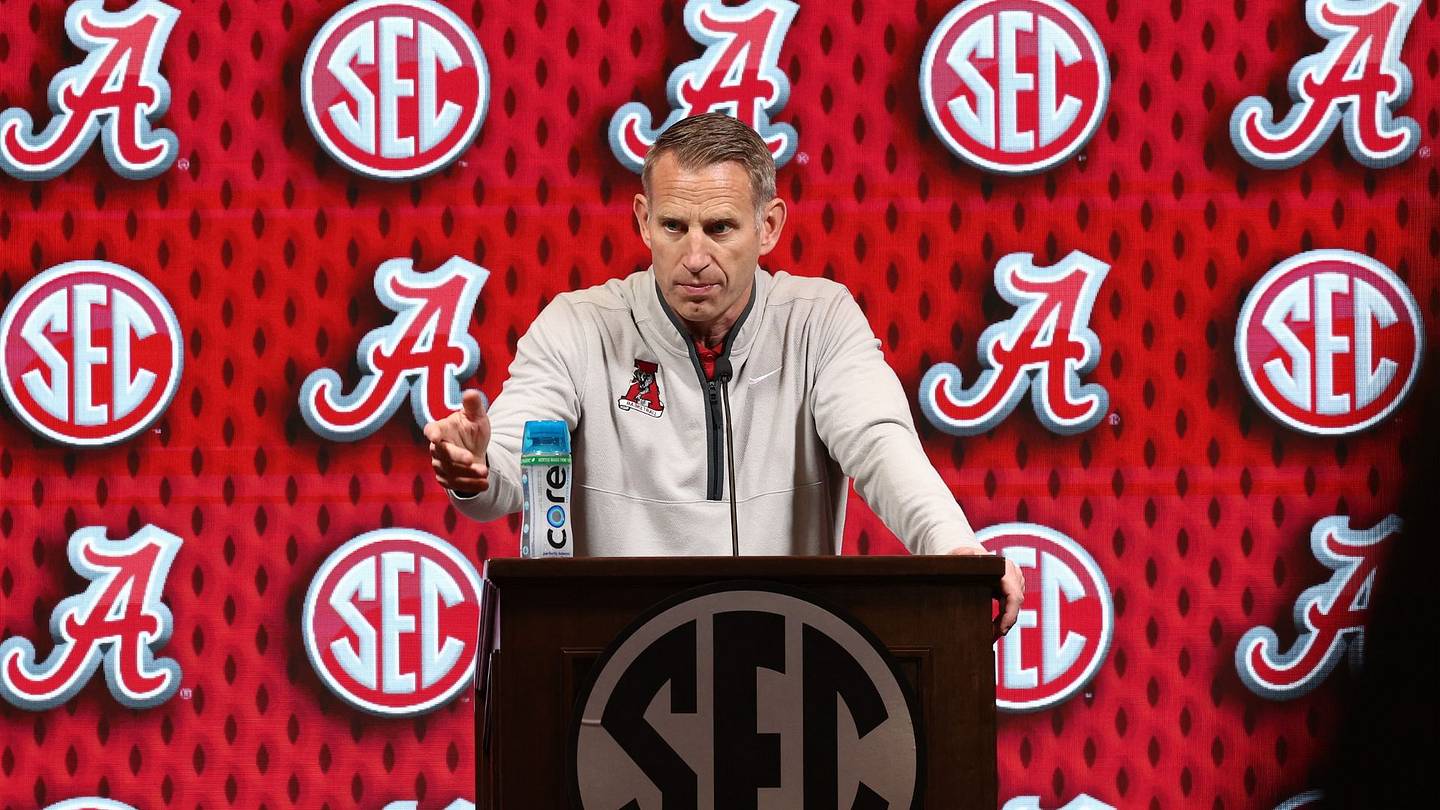 'Super Intense' Brian Adams Changing Alabama Basketball's Mindset