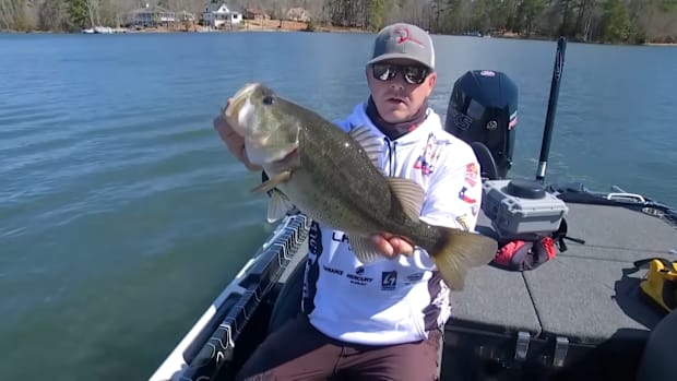 Sprague's Relentless Charge: Day One Stage Three of the Bass Pro Tour