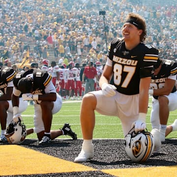 Mizzou Makes Big Changes to Offensive Line for Week 3 of Fall Camp