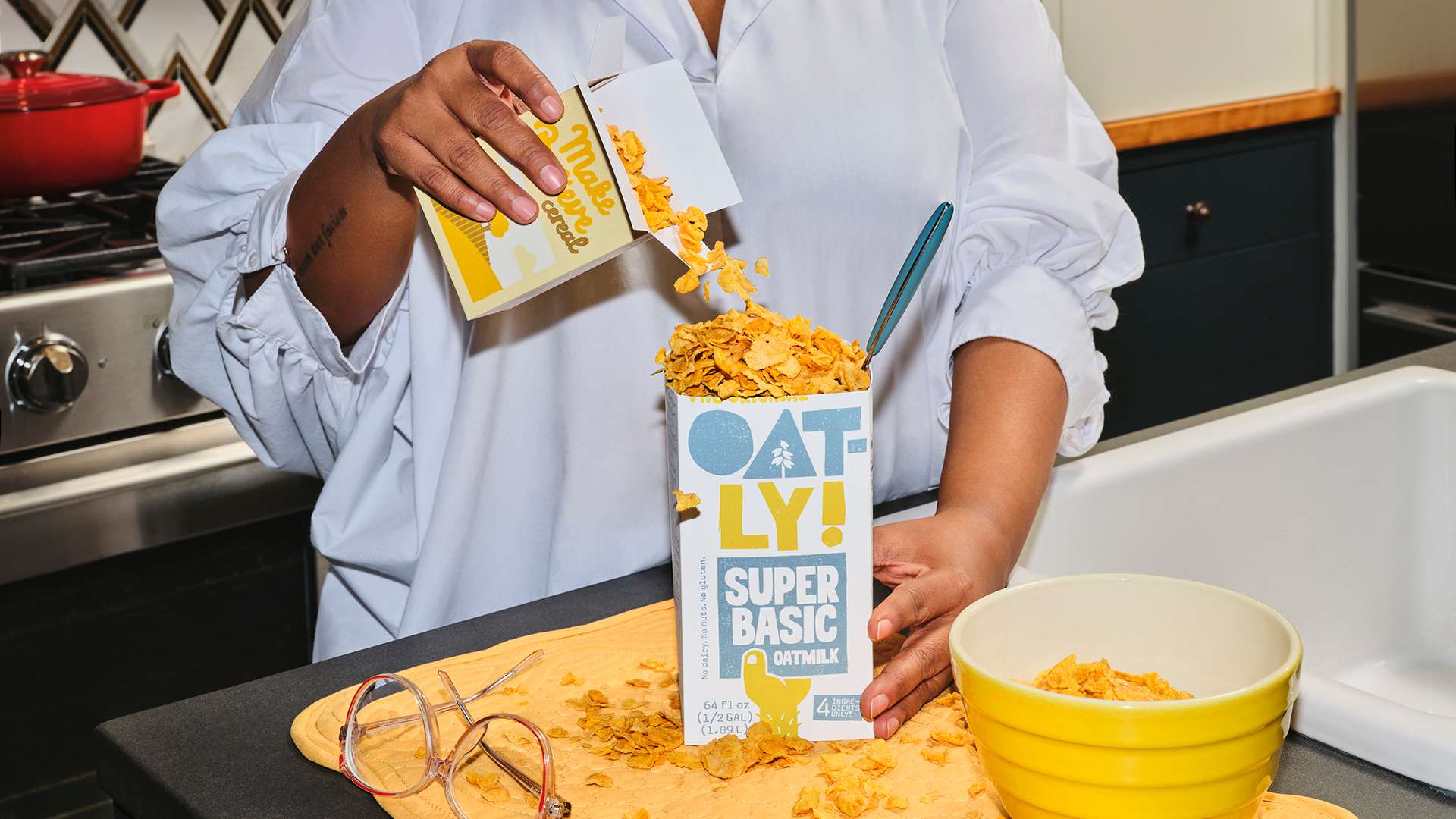 Flavorful ways to use the new Oatly Super Basic Oatmilk