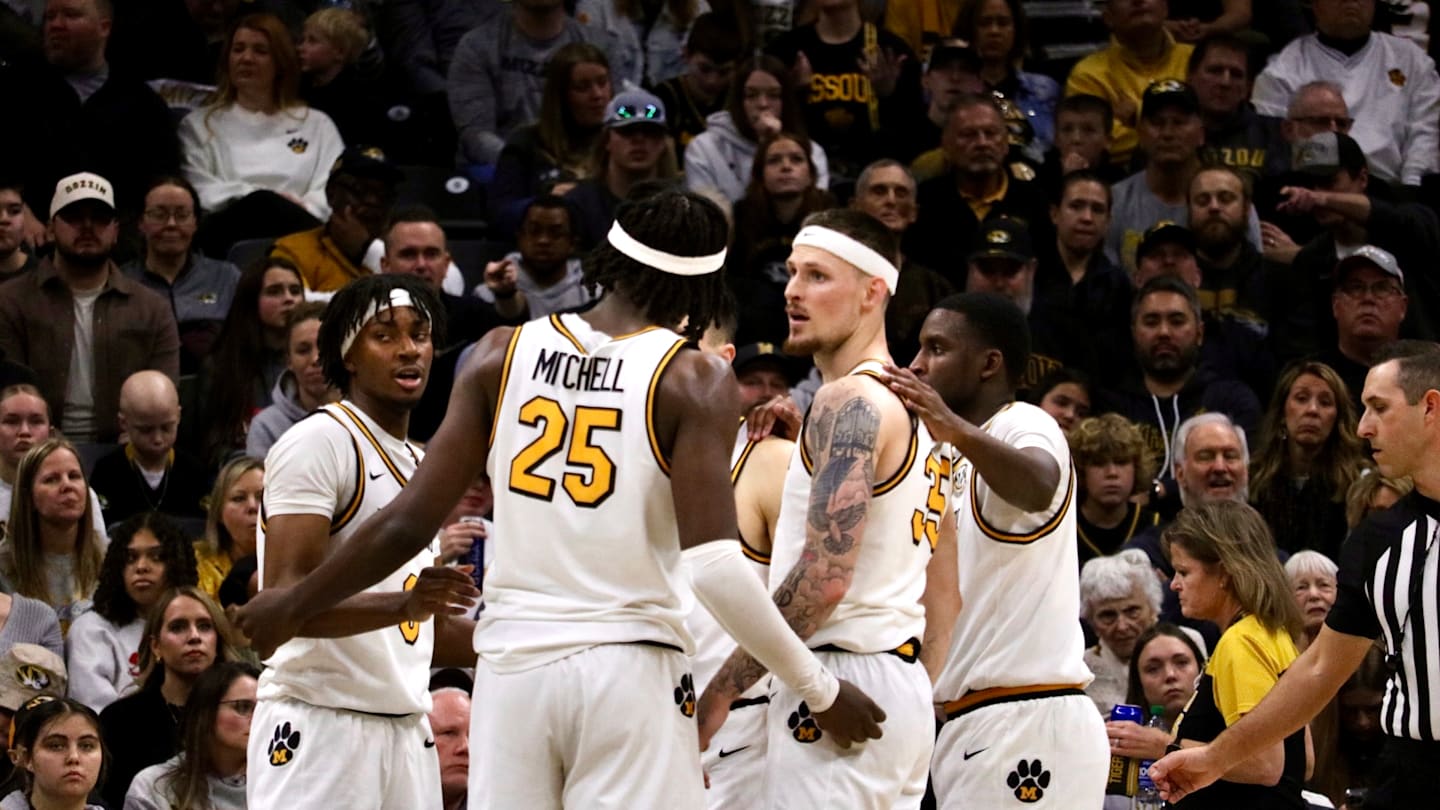 Last-Second Shot Hands No. 15 Mizzou Loss Against No. 10 Texas A&M