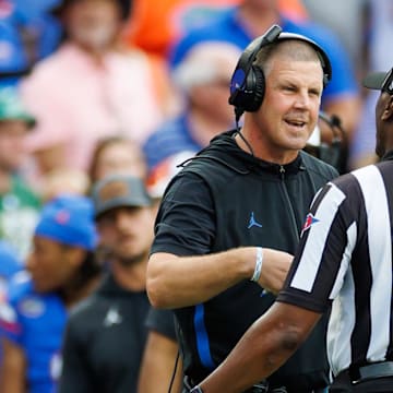 Florida's Ricky Pearsall makes insane one-handed catch in game (Video ...