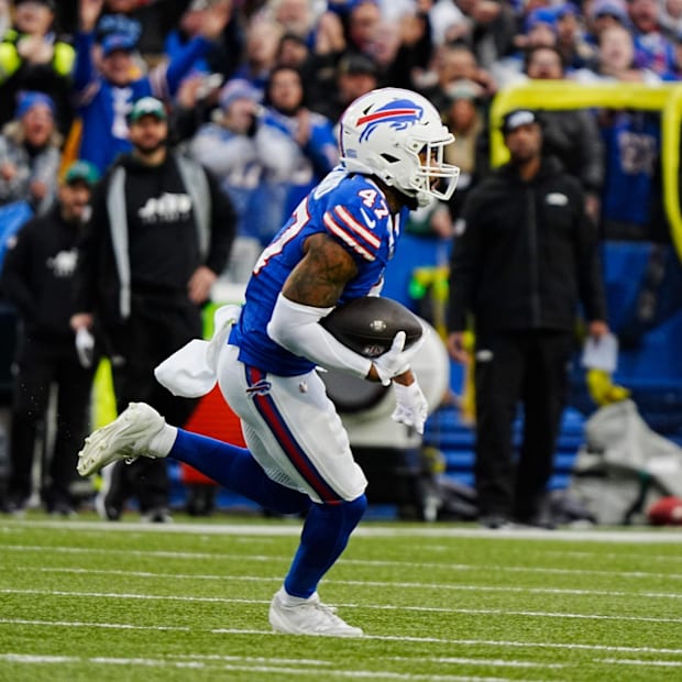 Josh Allen and 2 Bills' teammates land in lead analyst's NFL Top 100