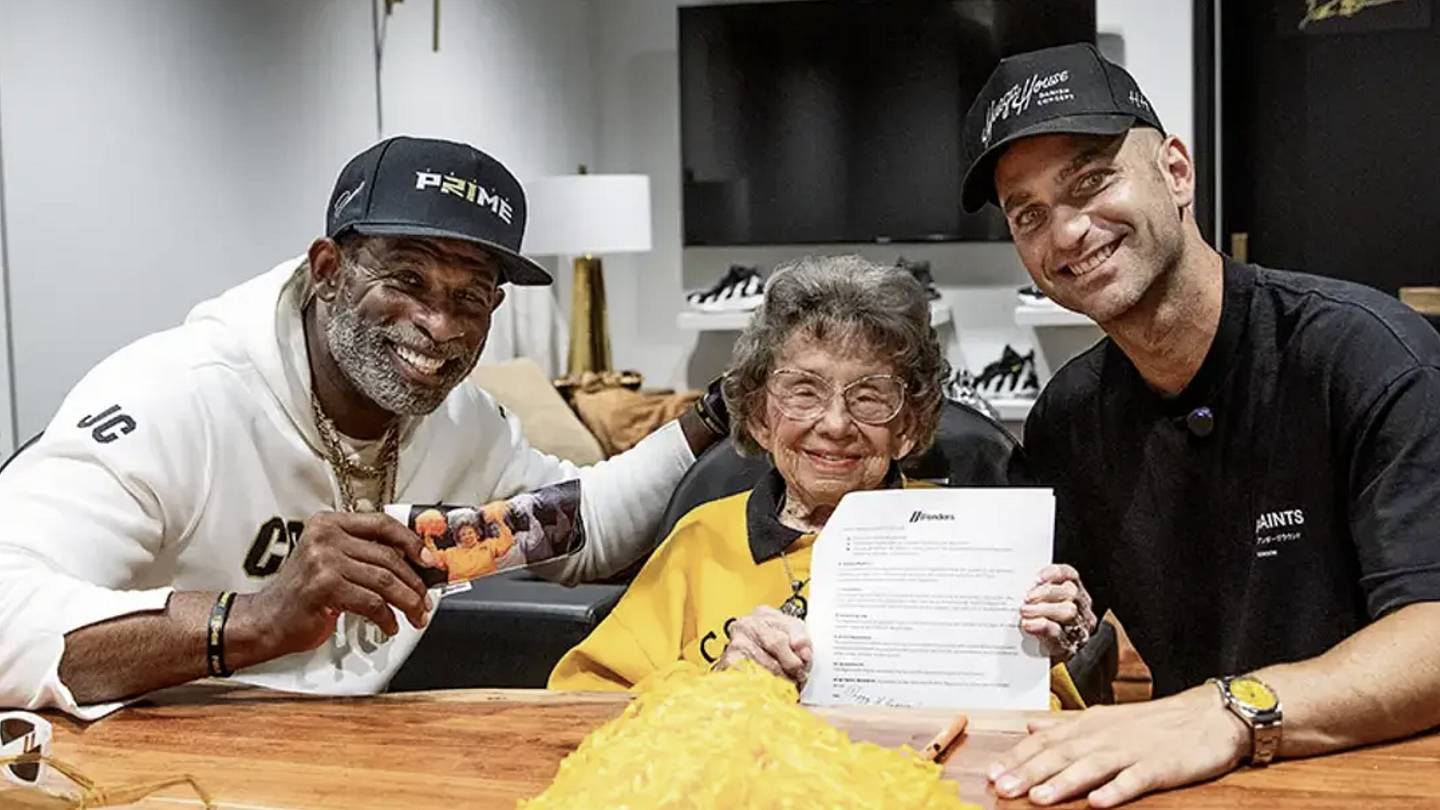 Colorado Buffaloes 99-year-old superfan Peggy Coppom receives historic ...
