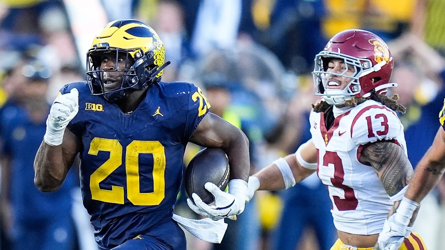 Michigan's offensive coordinator knows that current offense isn't ...