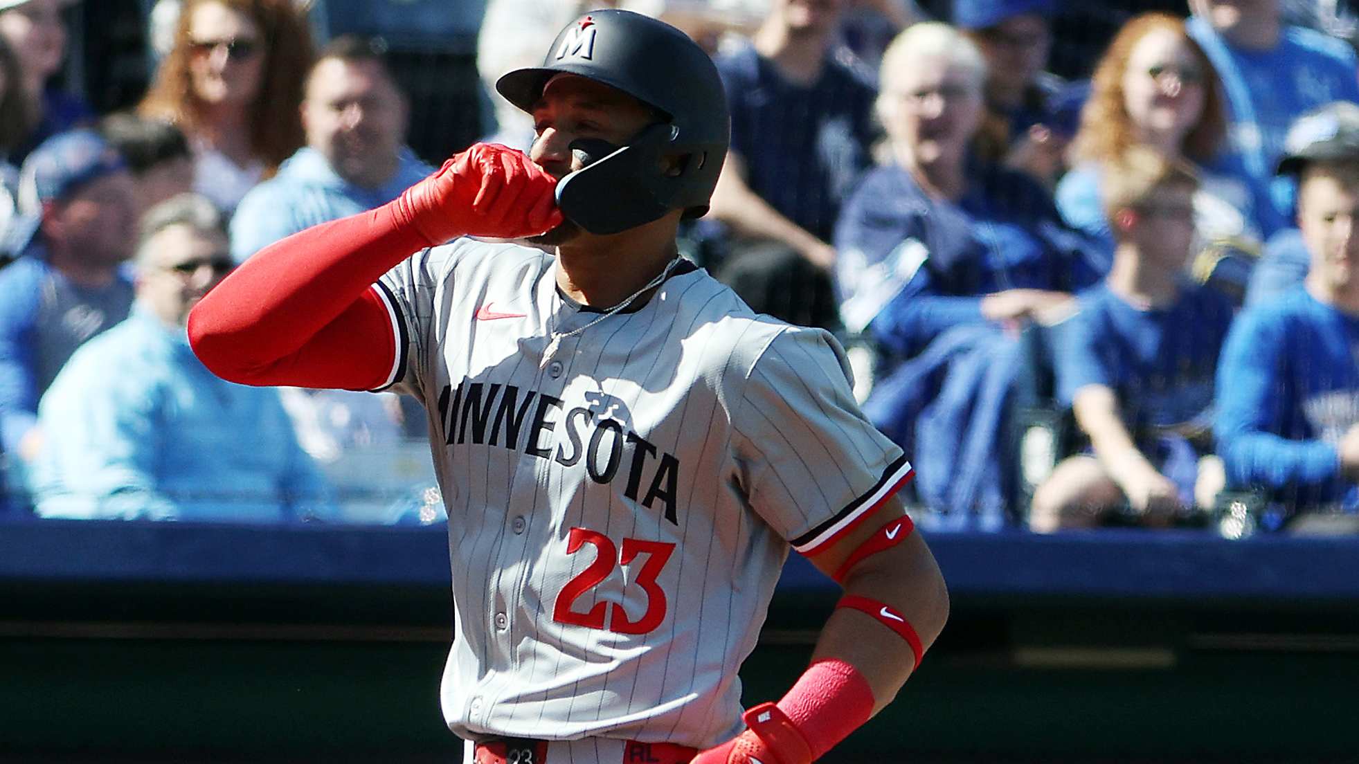 Latest Royce Lewis injury update after leaving Opening Day in third inning