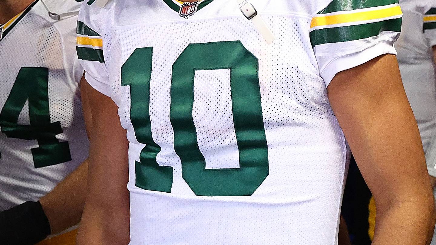 Packers drop a major hint at polarizing uniform change for 2024