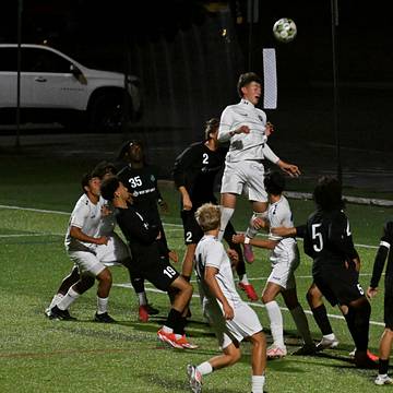 Reece Davidson, Julia Varhola voted High School on SI National Athletes ...