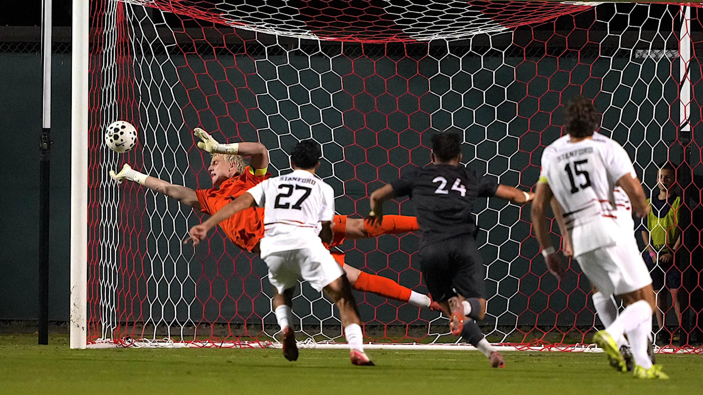 Virginia Tech Men's Soccer Unable to Rally Late Against No. 3 Stanford