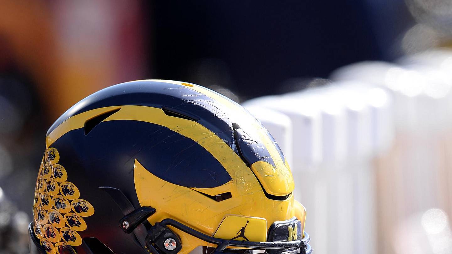 Michigan Football: Transfer portal QB Billy Edwards Jr. set to visit ...