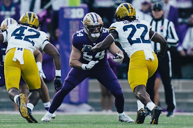 Huskies Did Unto Michigan What Was Done to Them in January