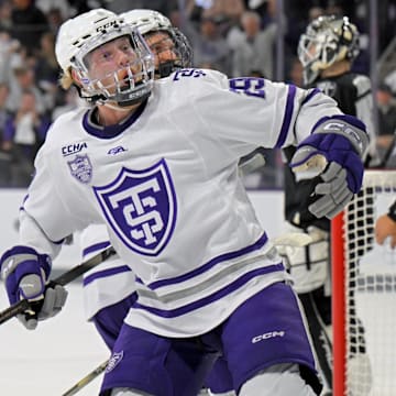 Top Players to Watch During the 2025-26 Hockey Season: All Things CCHA