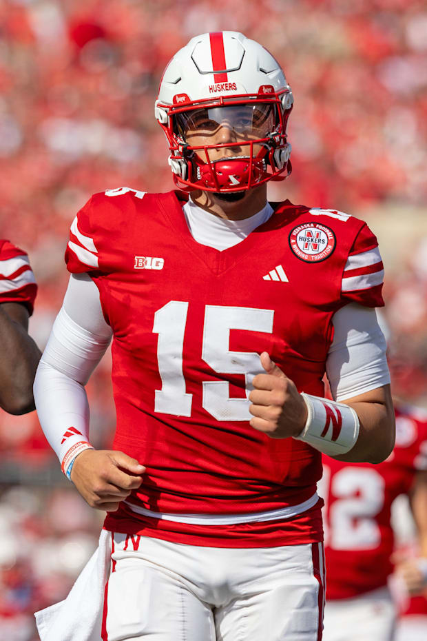 Six Huskers Voted Nebraska Football Team Captains