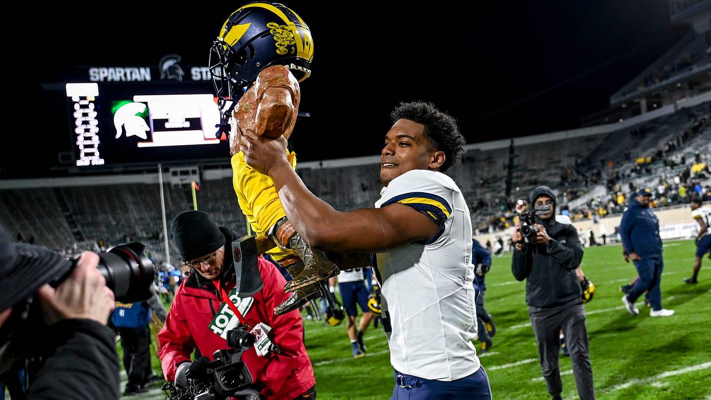 Week 1 rival watch: Ohio State rolls, Michigan State squeaks by