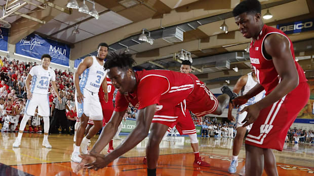 Ranking the toughest Wisconsin Badgers nonconference games in the Greg ...