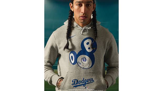 Topps and Takashi Murakami Create Exclusive Baseball Card Set