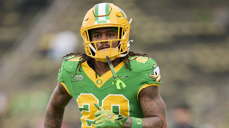 Oregon Ducks' Throwback Uniforms vs. Maryland In Autzen Stadium: Photos ...