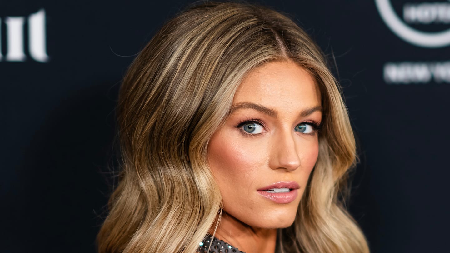 Berkleigh Wright’s New Shoot Gives a Wednesday Addams Spin to Fall Fashion