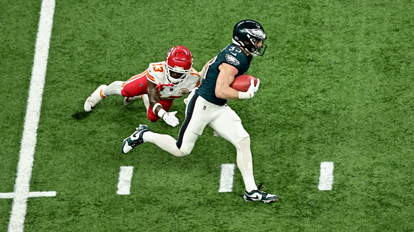 Super Bowl 2025 Live Updates: Eagles Dominate Chiefs to Win Second ...