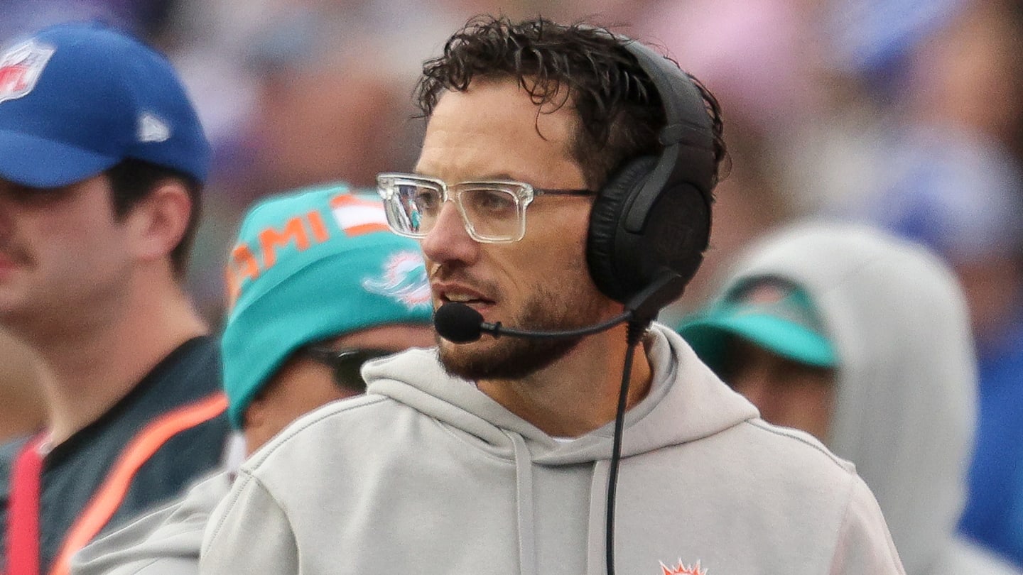 Mike McDaniel reveals how close Dolphins were to making a deal at NFL ...