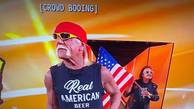 Hulk Hogan Showed Up At WWE Raw On Netflix And Got Booed Out Of The ...