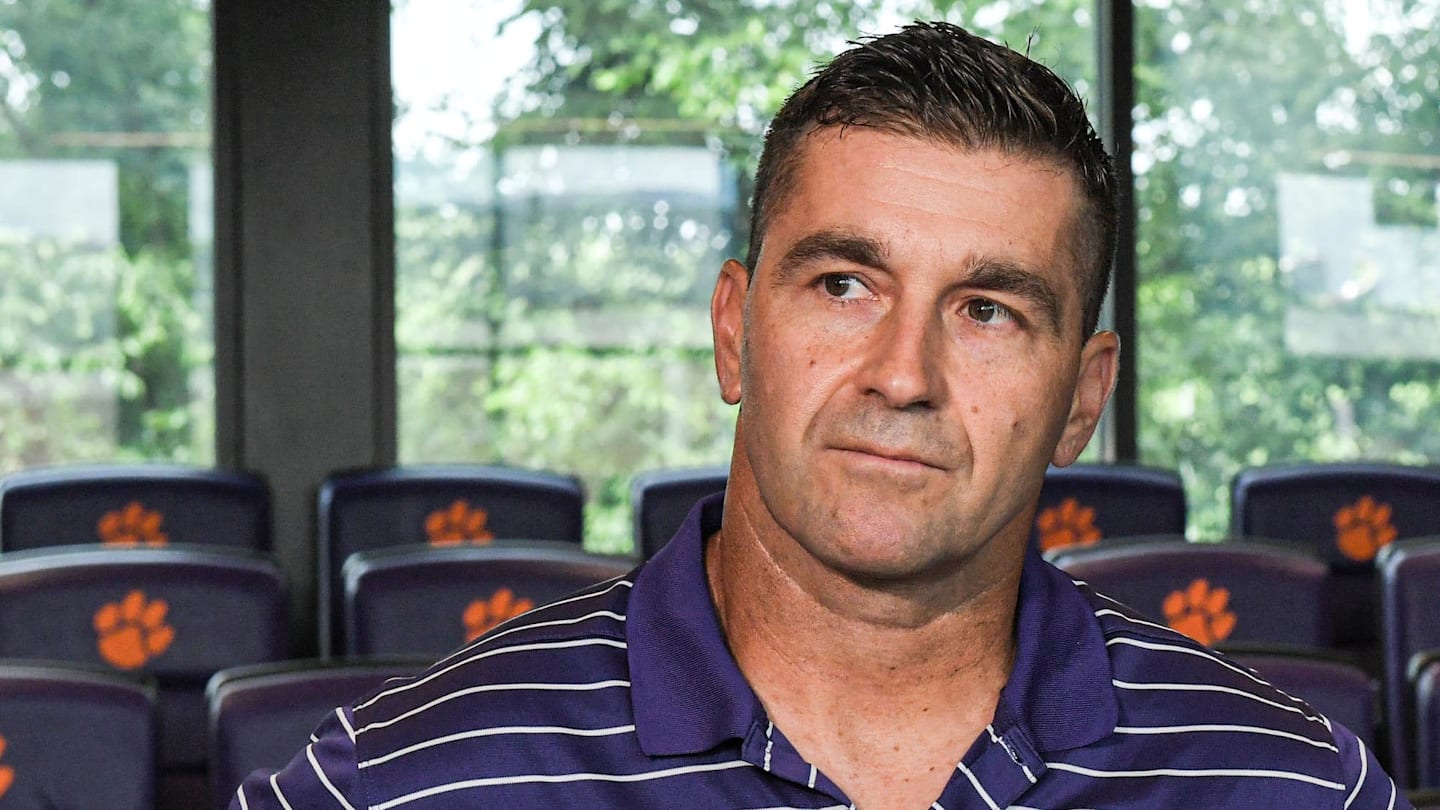 Clemson Baseball Targeting Elite Junior College Transfer