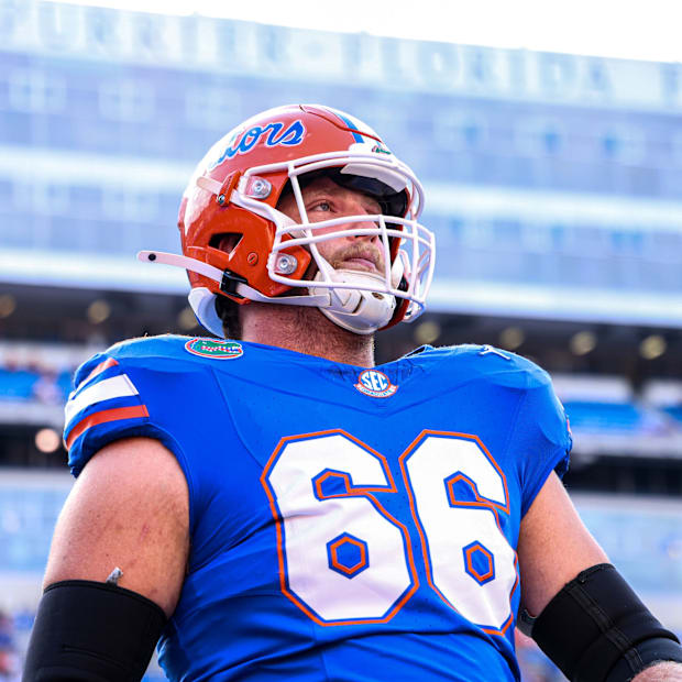 Photos From Gators' Win Over Long Island