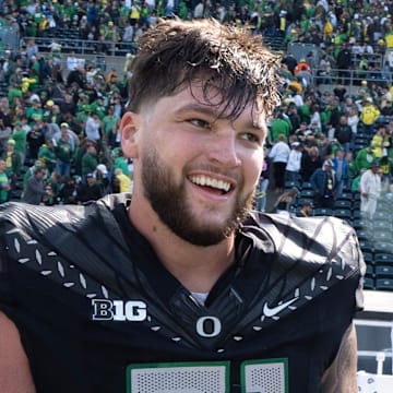 Ducks' Youth along Offensive Line Drawing Early Praise in Spring ...