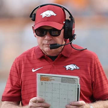 Petrino nearing defensive staff hire amid Razorbacks coaching changes