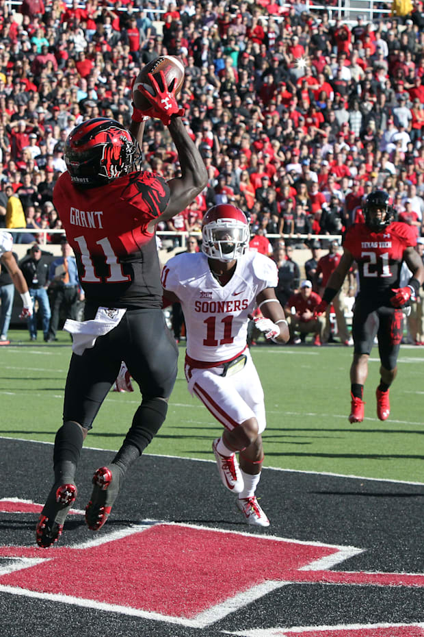 Texas Tech to wear '100-year throwback' uniform in 2025
