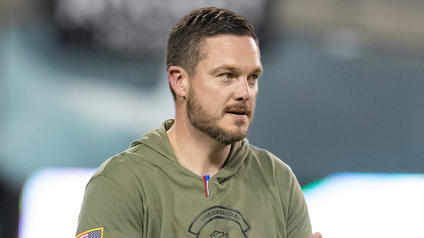 Oregon Ducks Recruiting: Searching For Quarterback Of The Future