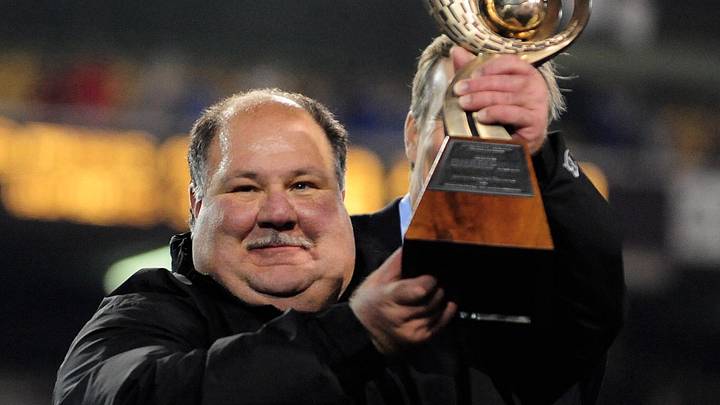 Former KU Football Coach Mark Mangino Returns to Kansas for Hall of ...
