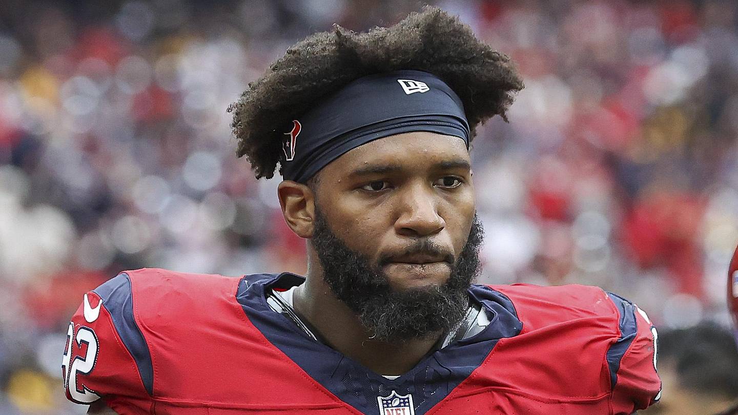 Texans Activate Dylan Horton for First Time Since Hodgkin's Lymphoma ...
