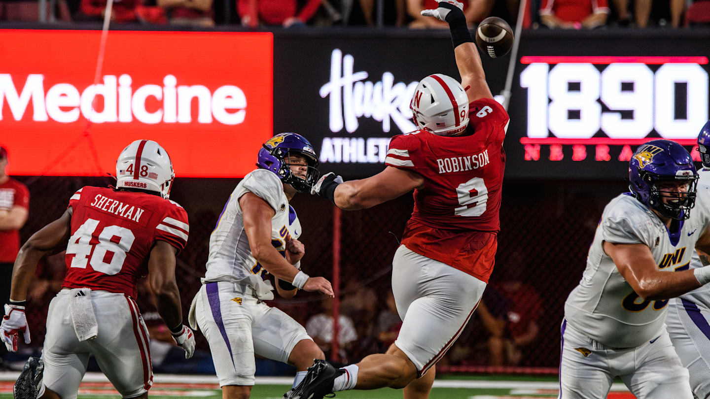 Rookie Ty Robinson Projected to Make Philadelphia Eagles’ 53-Man Roster