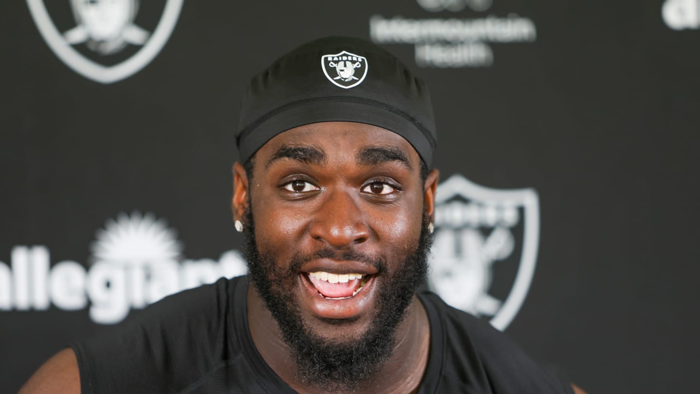 Raiders' OL Delmar DJ Glaze from the Locker Room Rams Week