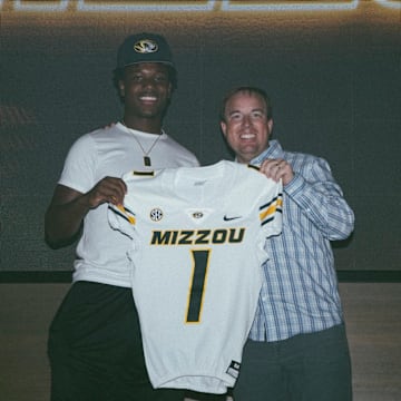 Missouri Football Official Visitor Tracker