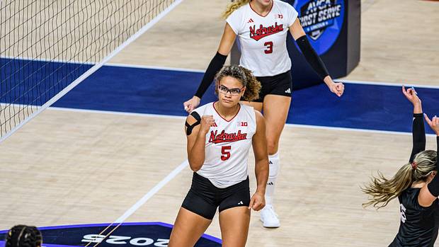 Nebraska's Offense Improves Despite Passing Struggles