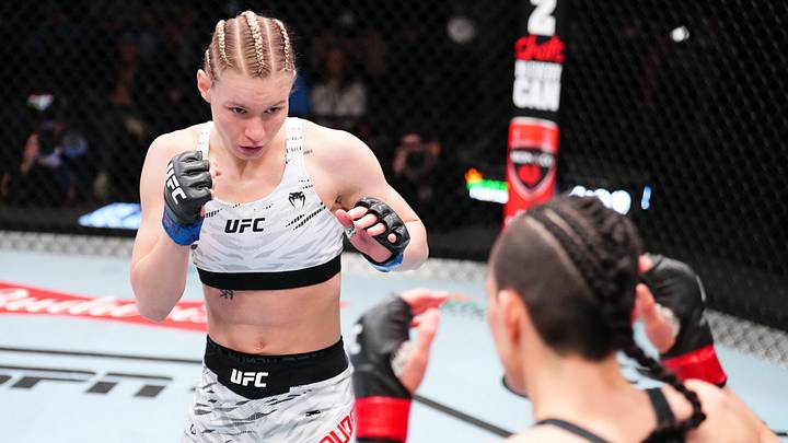 Viktoriia Dudakova Apologizes for Slapping Husband after UFC Fight ...