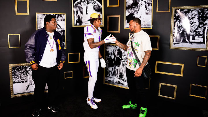 LOOK: No. 1 Wide Receiver in America Shares Update Following LSU ...