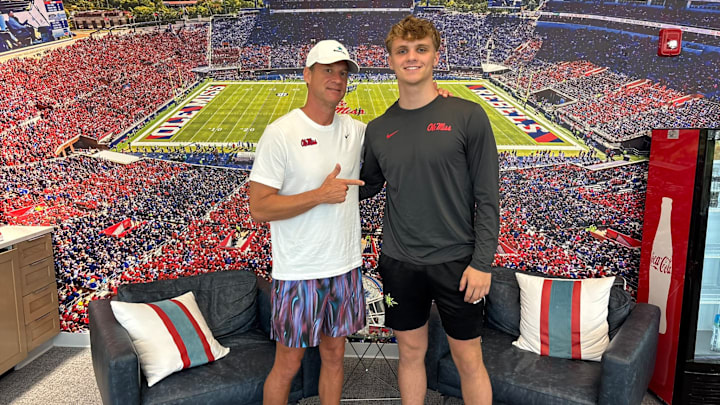 Top Tight End Labels Finalists: Ole Miss Football, Ohio State, Alabama ...