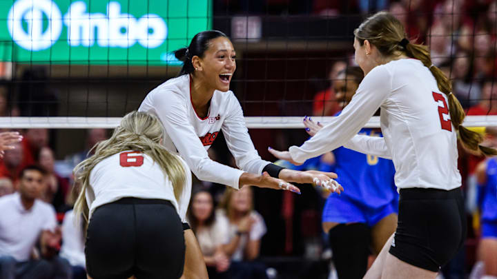 Nebraska Volleyball Still Second in Latest AVCA Rankings