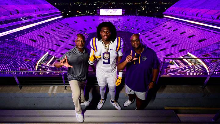 Nation's No. 1 Athlete, Five-Star LSU Commit Recruiting No. 1 IOL to ...