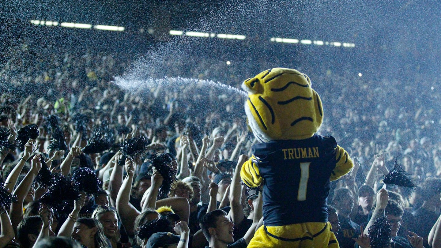 Live Photo Gallery of Mizzou Football vs Mississippi State