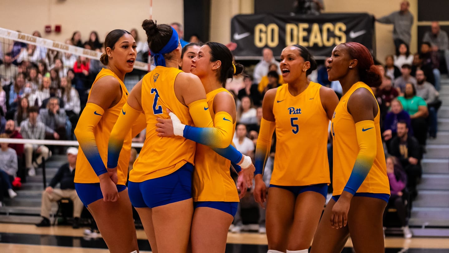 No. 1 Pitt Panthers Volleyball Sweeps Wake Forest