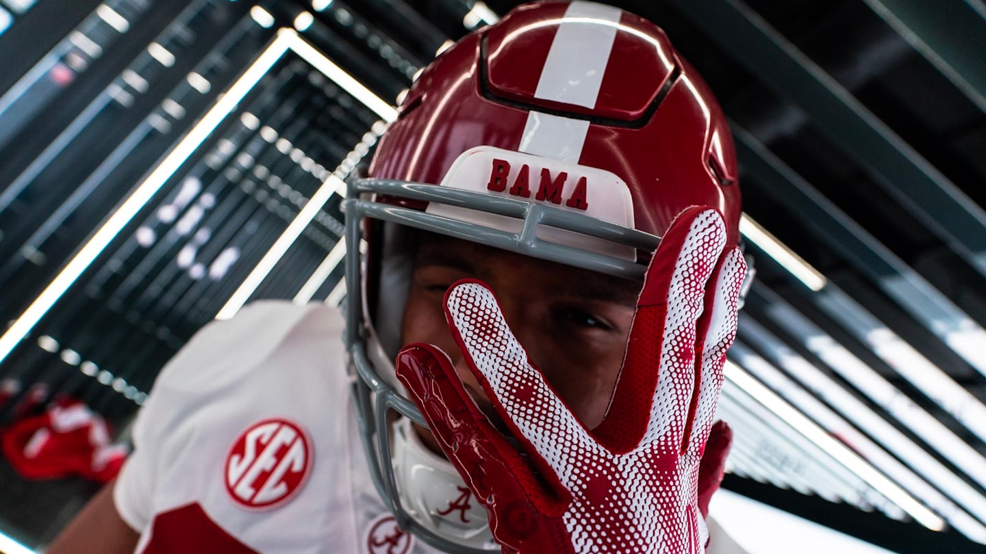 Alabama Football Signs DL London Simmons