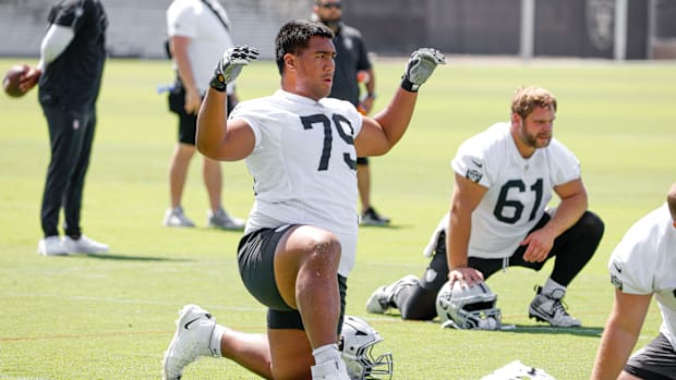 Everything I Saw at Raiders Training Camp Today No. 4