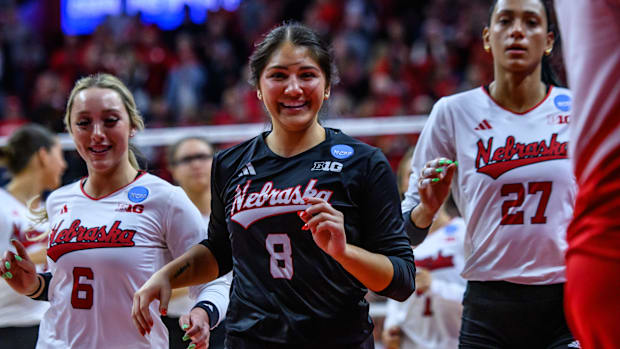 Nebraska Volleyball Advances to The Elite Eight